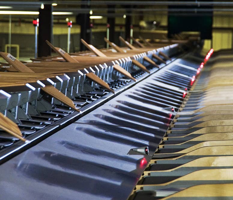 IntelliSort® Tilt-tray Sorter | Honeywell Intelligrated