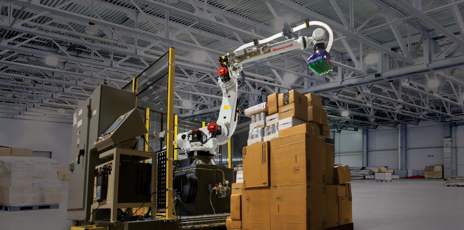 Conventional vs. Robotic Palletizing Solutions | Honeywell